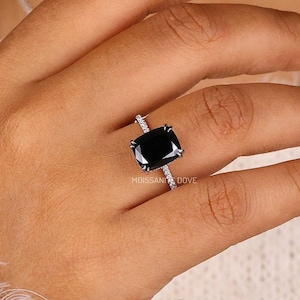 Black Solitaire - Etsy