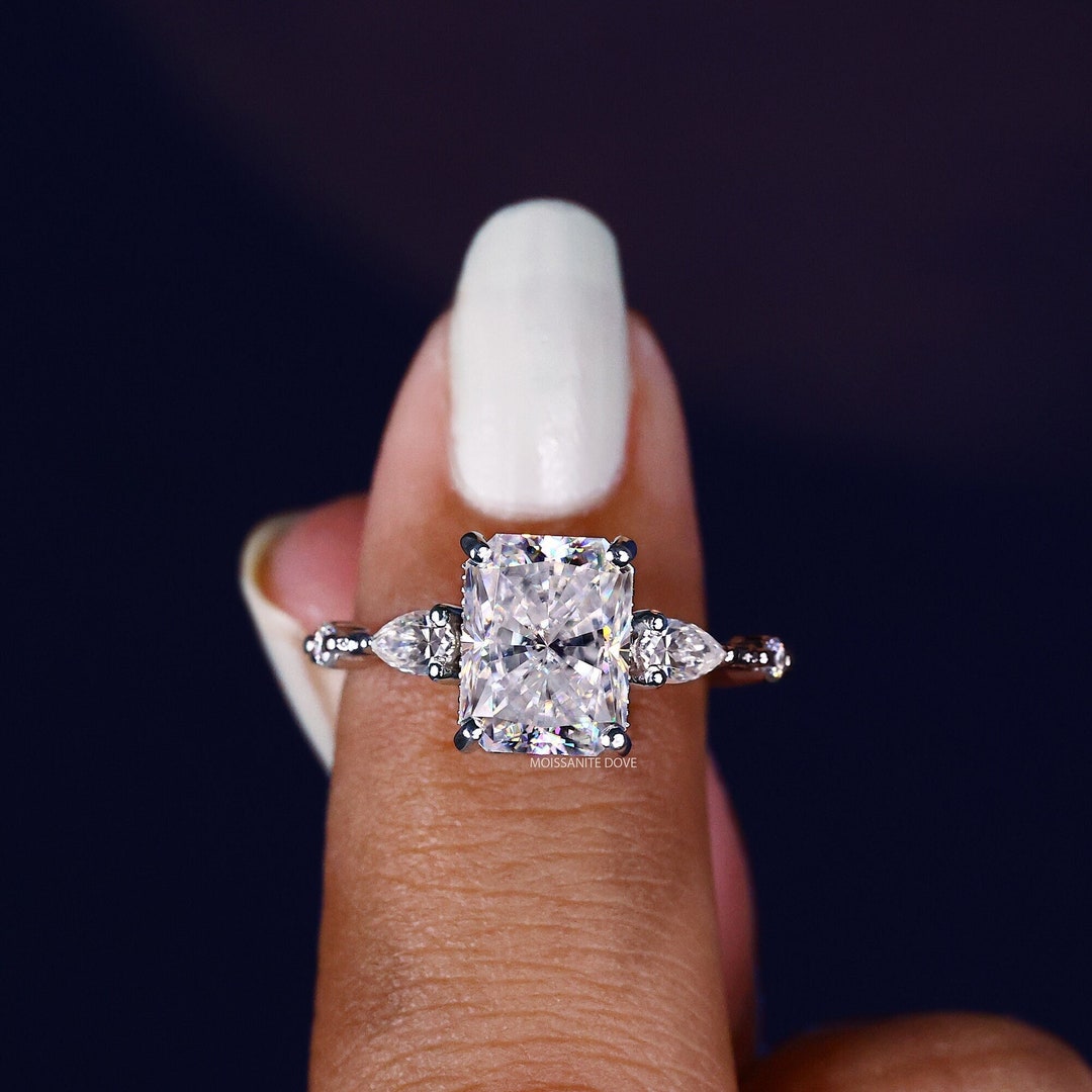 2.30 CT Crushed Ice Radiant Cut Colorless Moissanite Engagement Ring ...