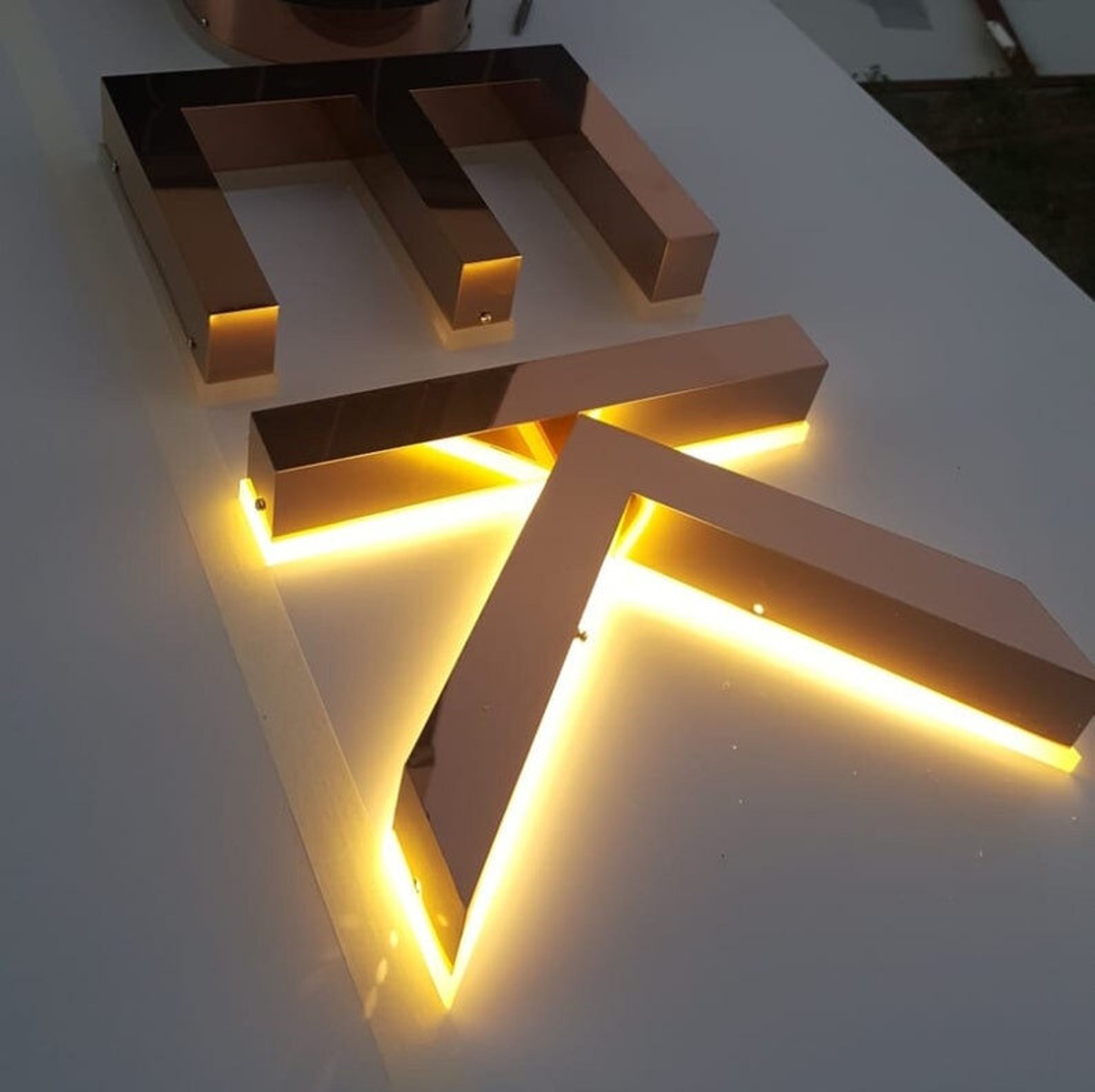 Letrero retroiluminado de metal personalizado / Letrero retroiluminado 3D / Metal 3D para ...