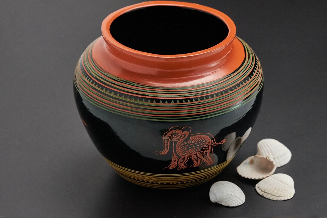 Handmade Burmese Lacquer Vase: Black Bamboo Pot With Elephant - Etsy