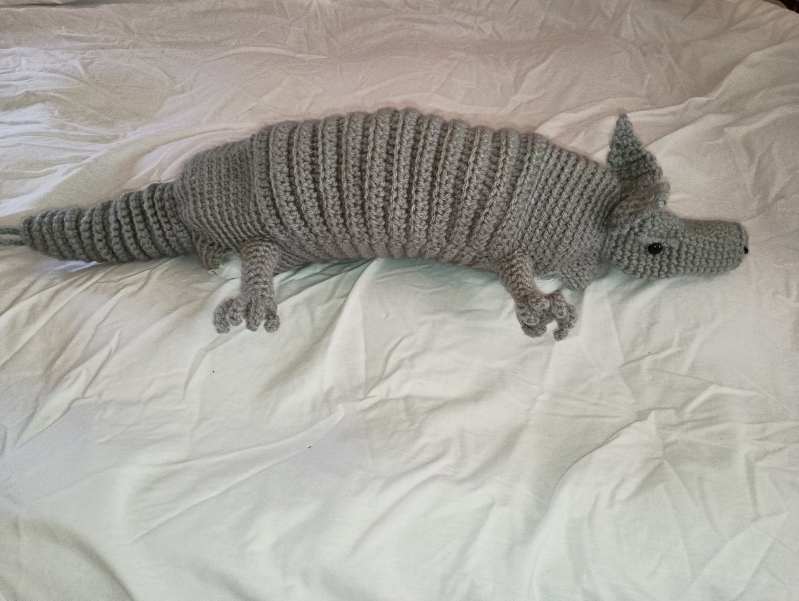 Armadillo Bag Holder/ Plushy Crochet Pattern - Etsy