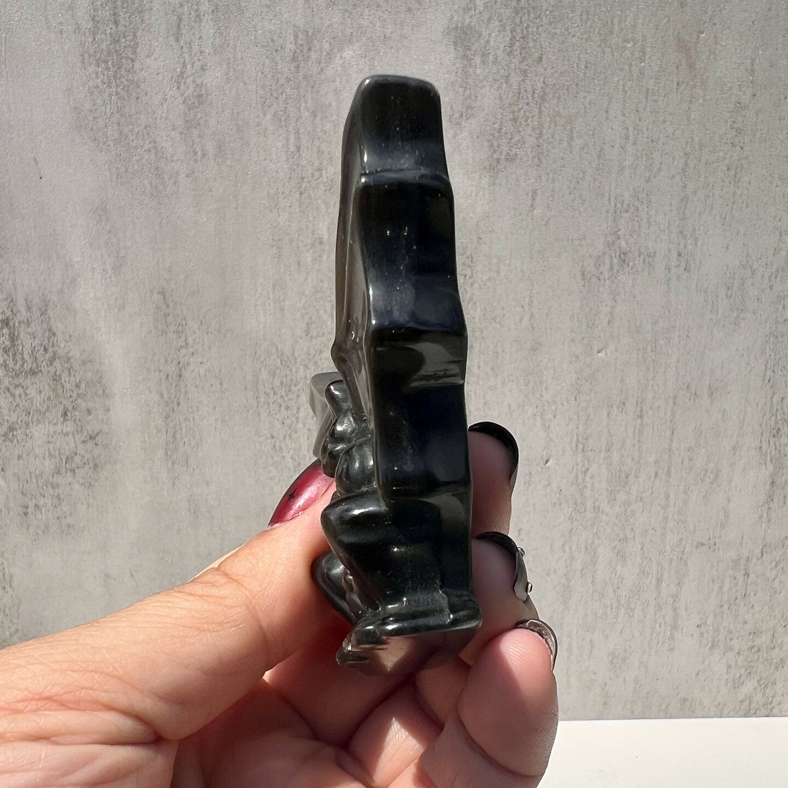 Silversheen Obsidian Gargoyle Carving *SMALL CHIP* | Halloween Decor ...