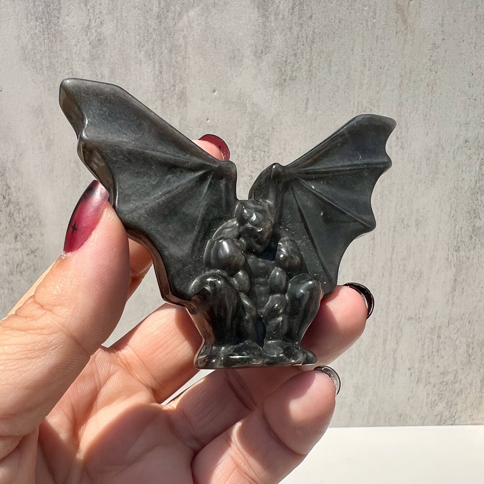Silversheen Obsidian Gargoyle Carving *SMALL CHIP* | Halloween Decor ...