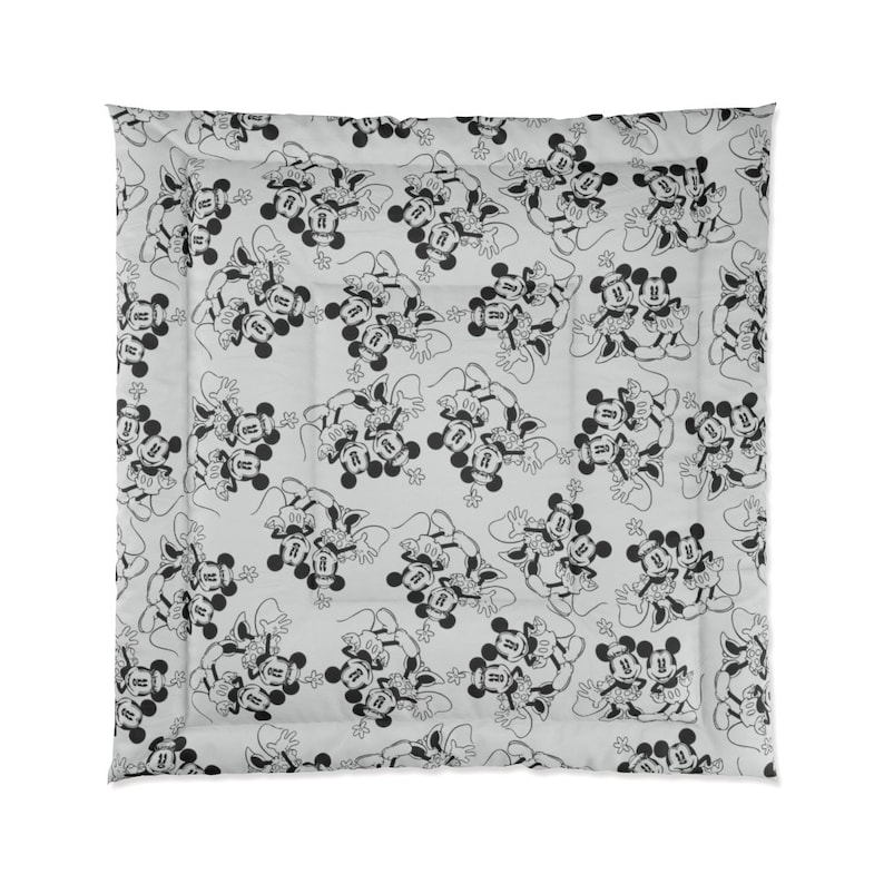 Disney Comforter / Retro Mickey and Minnie / White With Black / Disney ...