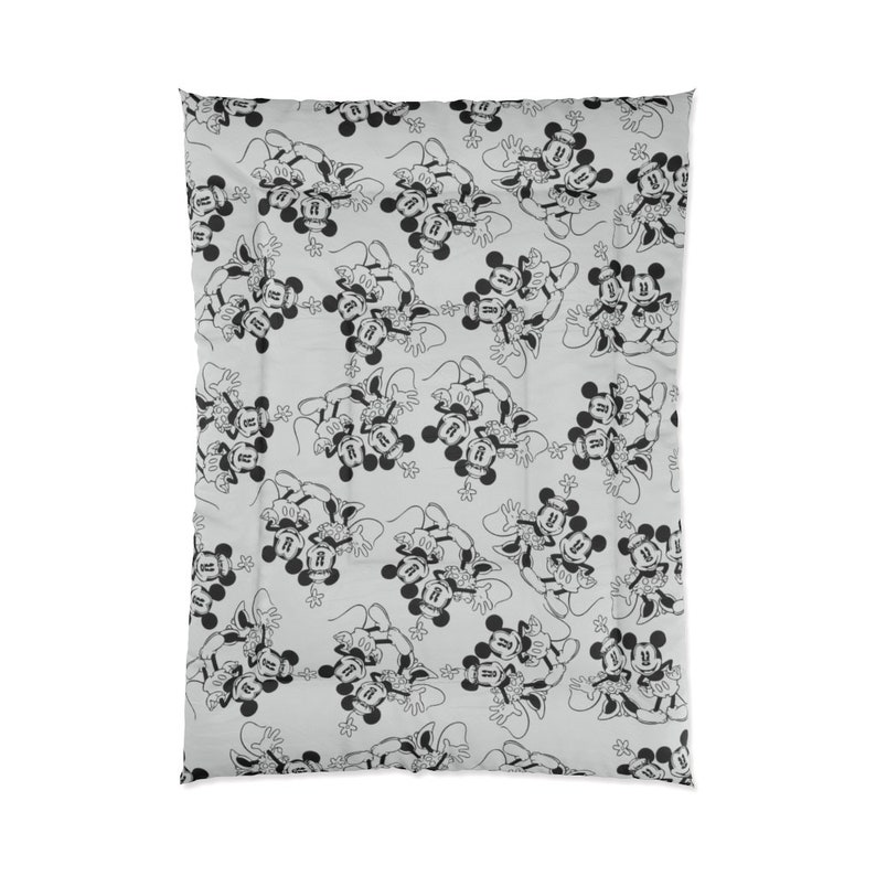 Disney Comforter / Retro Mickey and Minnie / White With Black / Disney ...