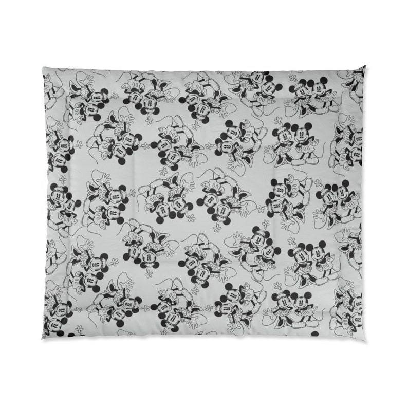 Disney Comforter / Retro Mickey and Minnie / White With Black / Disney ...