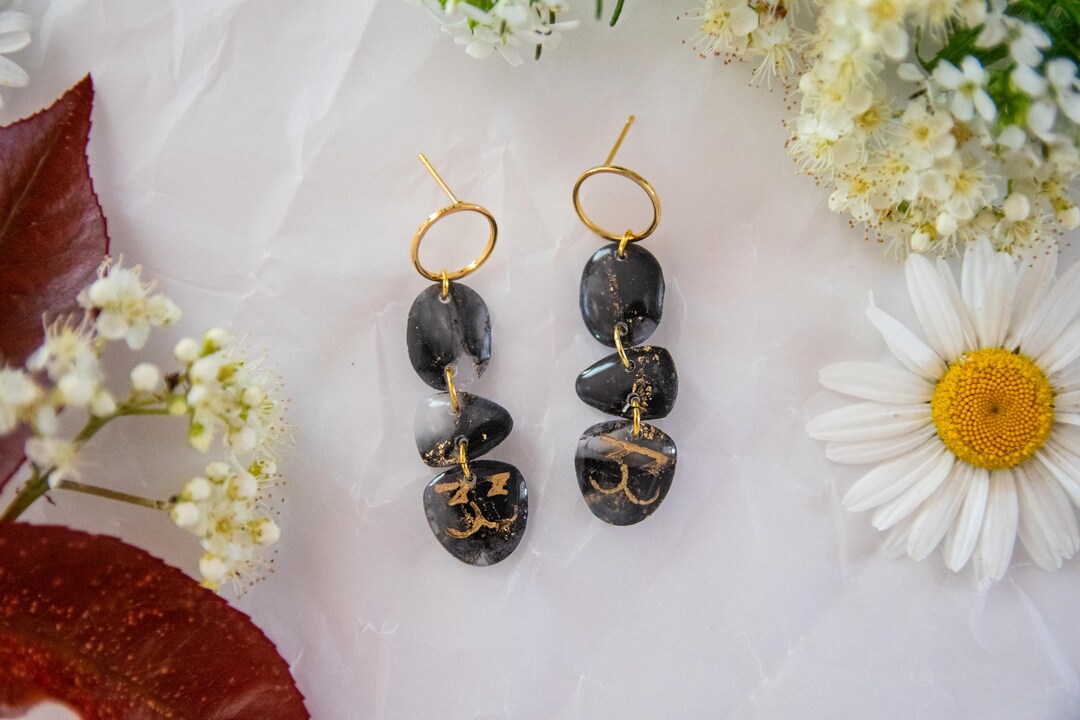 Clair Obscur: Expedition 33 - Assorted Rocks Earrings - Handmade ...