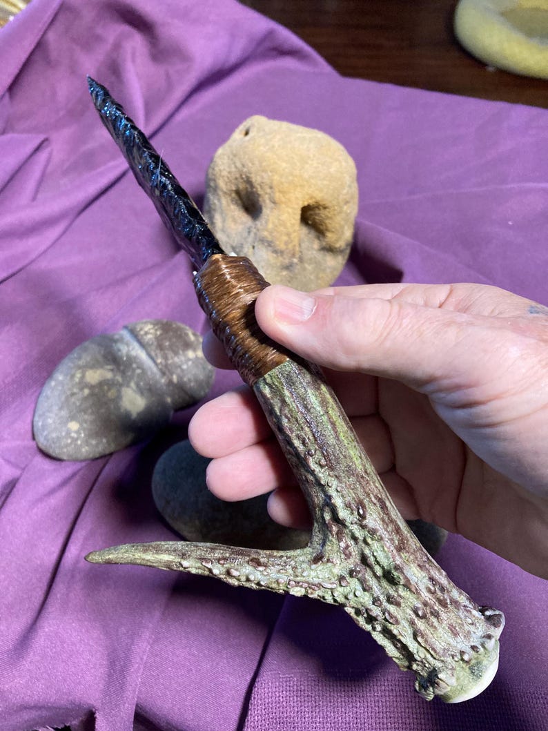 Obsidian Knife With Deer Antler Handle Ceremonial Knife -alter Knife ...