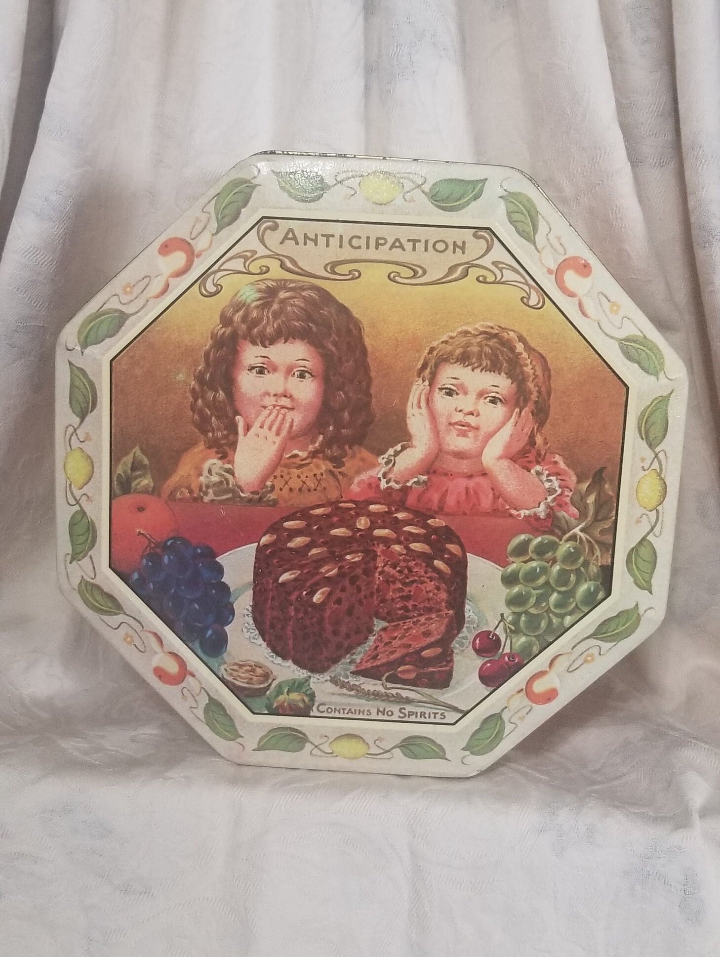 Vintage Hexagon Cake Tin: Mommy's Rich and Fruity Cake - Etsy