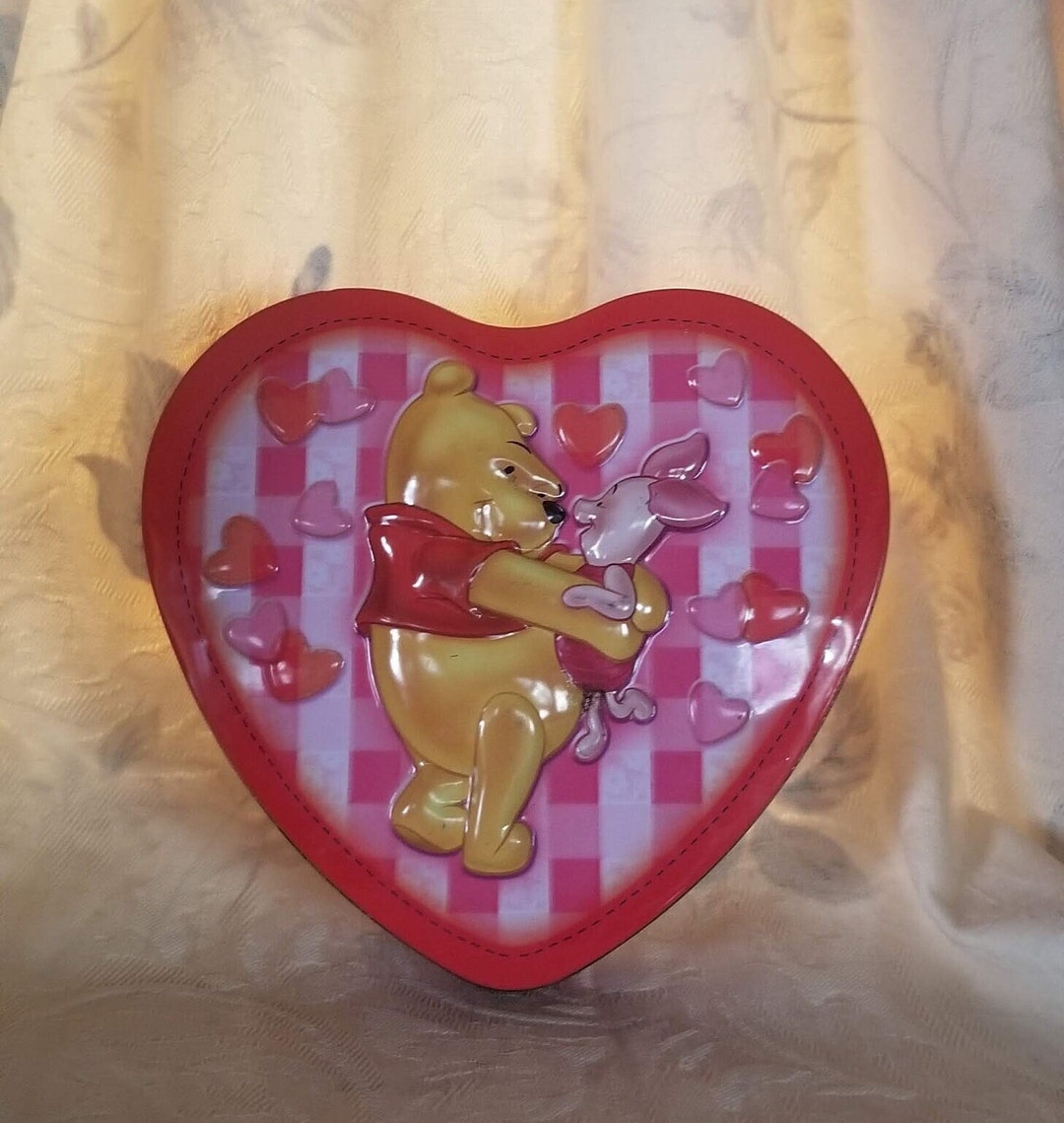Pooh and Piglet Heart Friendship Tin - Etsy
