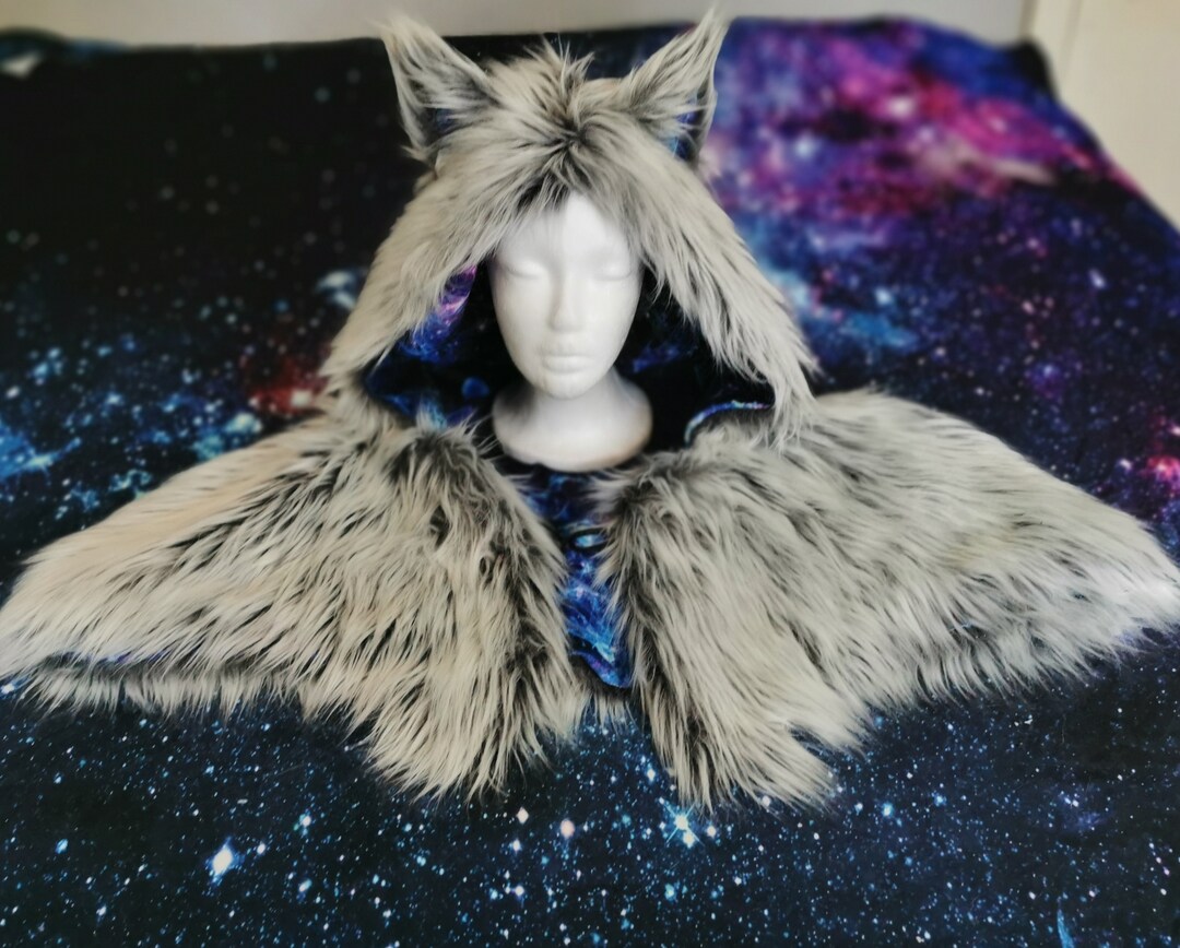 Eternal Space Silver Wolf Spirit Animal Hooded Shawl / Mantle - Etsy