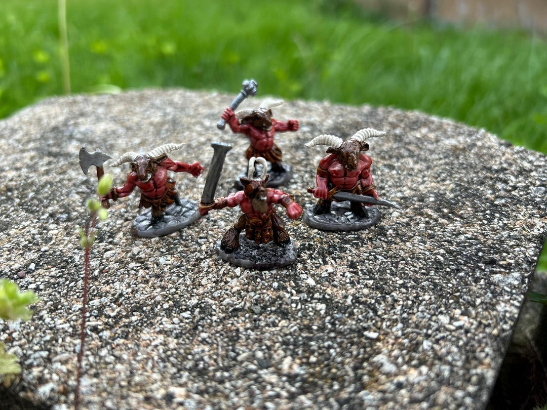 Minotaurs | Dungeons and Dragons | Miniature | 25 Mm Scale | Hand ...