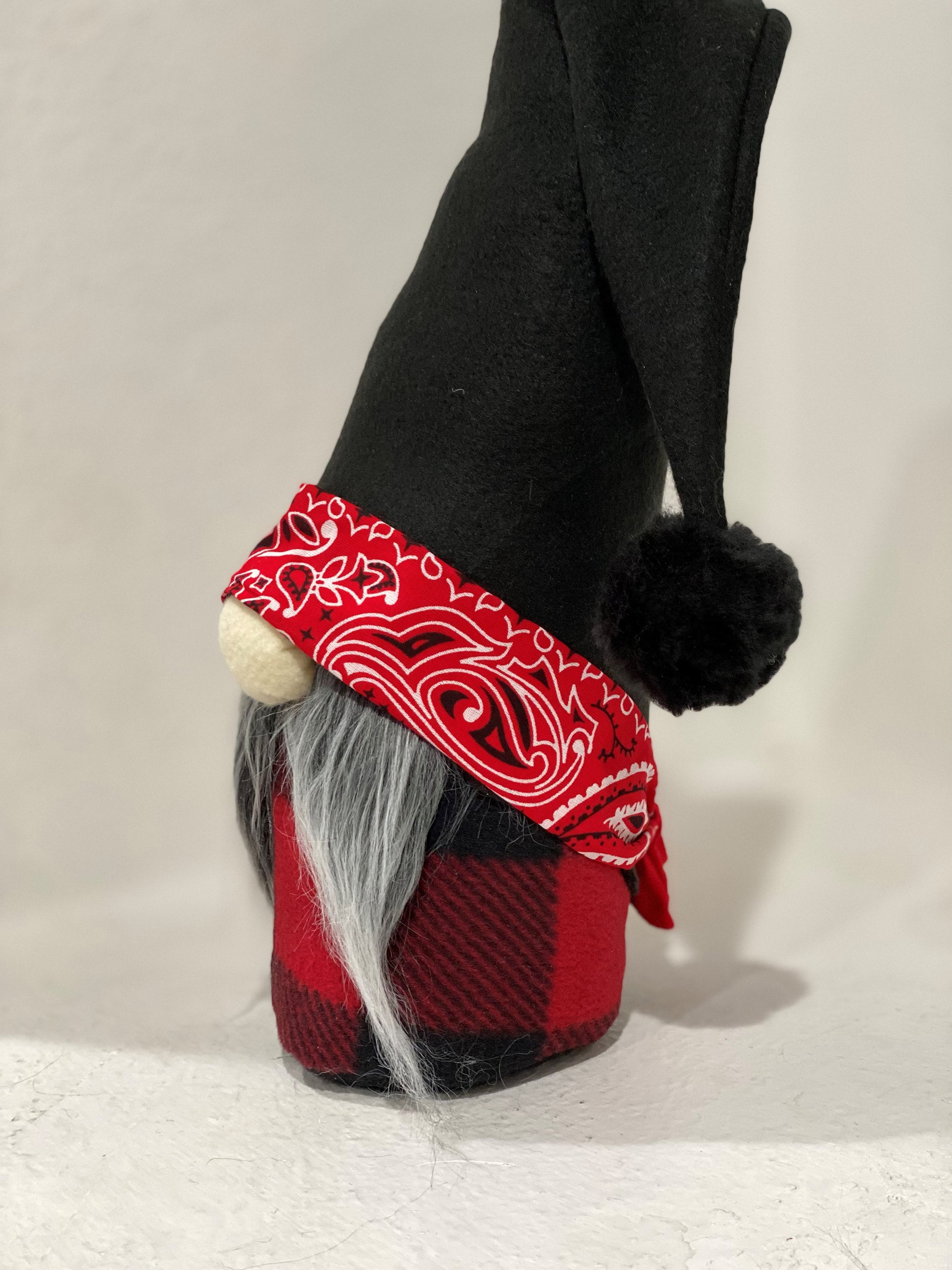 Cholo Gnomies - Etsy