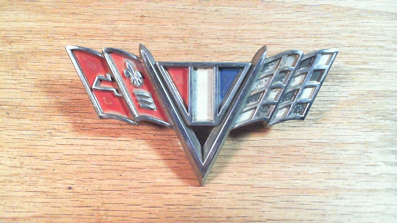 Chevy Fender Flag Emblem 1960's Original Nova / Camaro / Impala ...