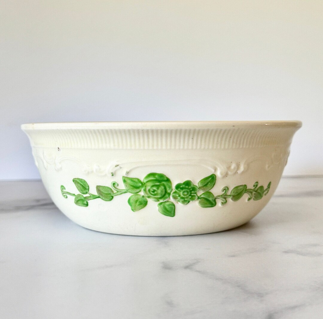 Vintage Homer Laughlin Oven Serve White and Green 8 1/2 Serving Bowl ...