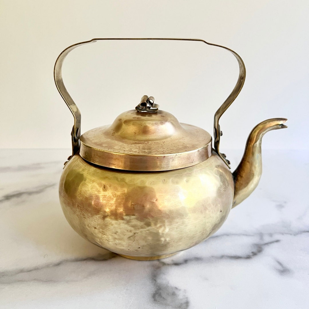 Vintage Hammered Brass Tea Kettle. Handmade Metal Tea Kettle. Vintage ...