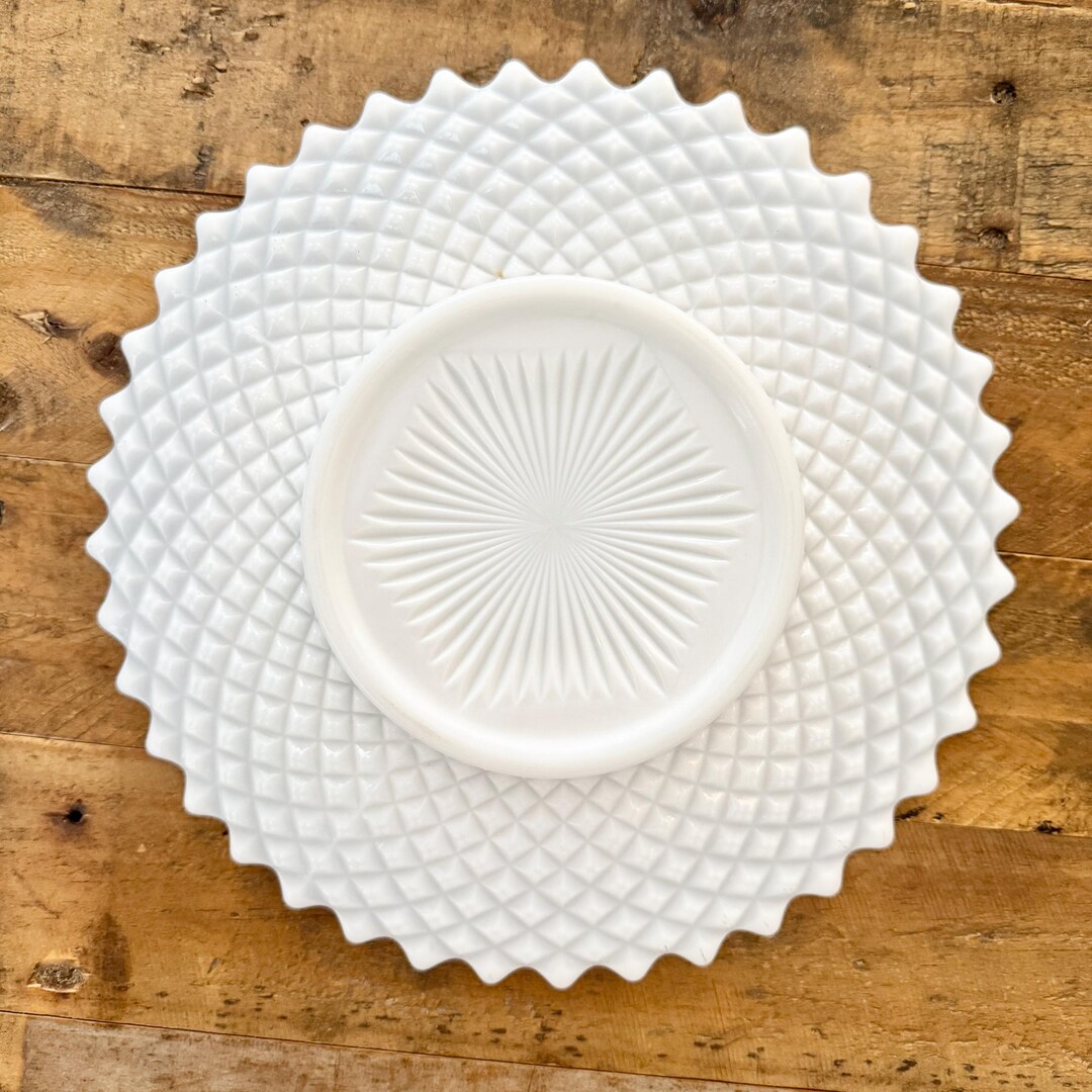 Vintage Westmoreland White Milk Glass Diamond Pattern 11 Round Platter ...