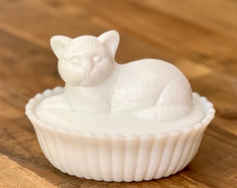Westmoreland Cat Milk Glass - Etsy