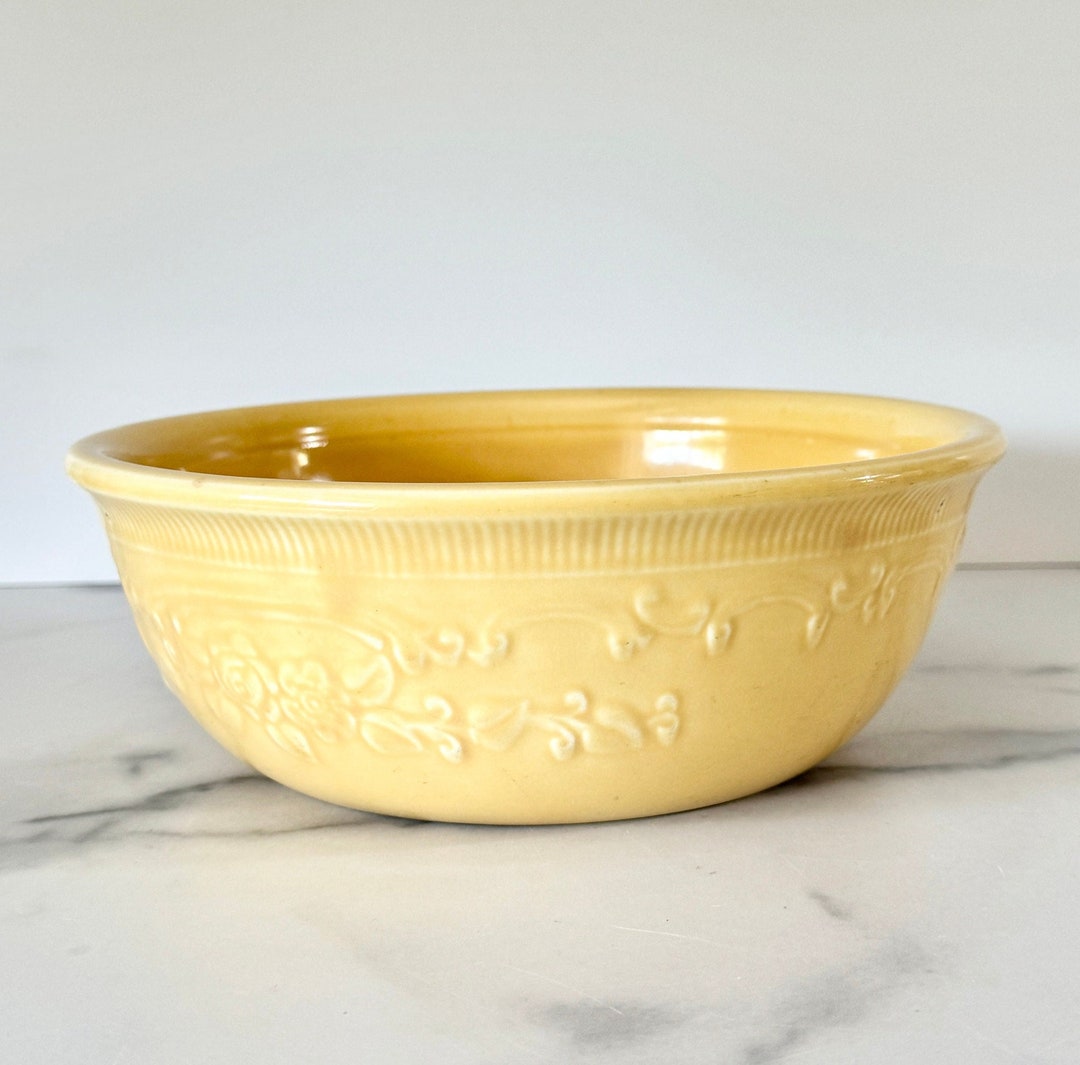 Vintage Homer Laughlin Oven Serve Yellow 8 1/2 Serving Bowl. Vintage ...
