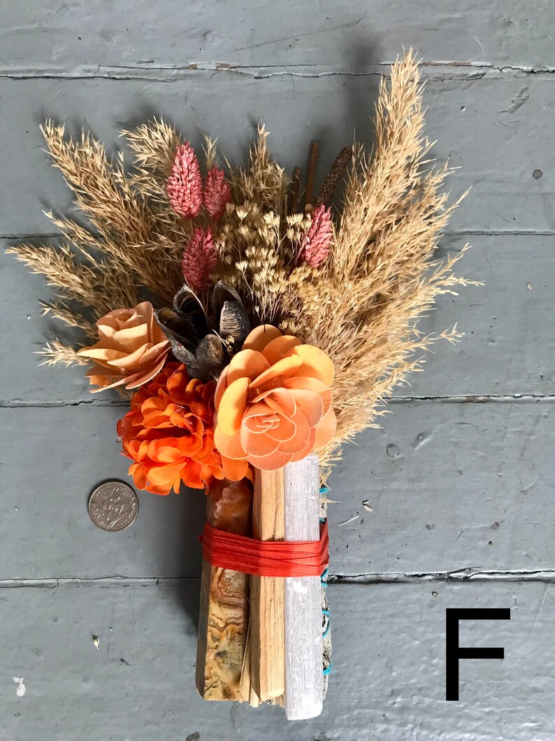 Dried Flower Bundle/bouquet With 2 LARGE Crystals Sage Palo - Etsy