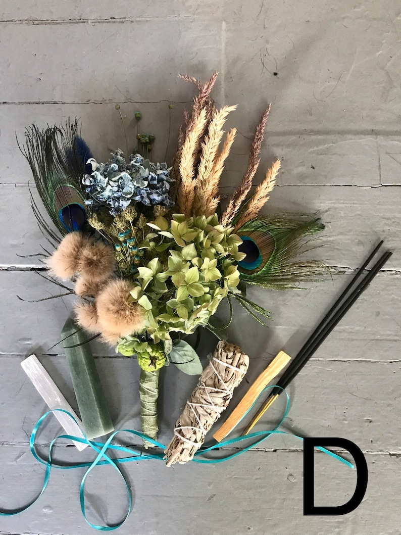 Dried Flower Bundle/bouquet With 2 LARGE Crystals Sage Palo - Etsy