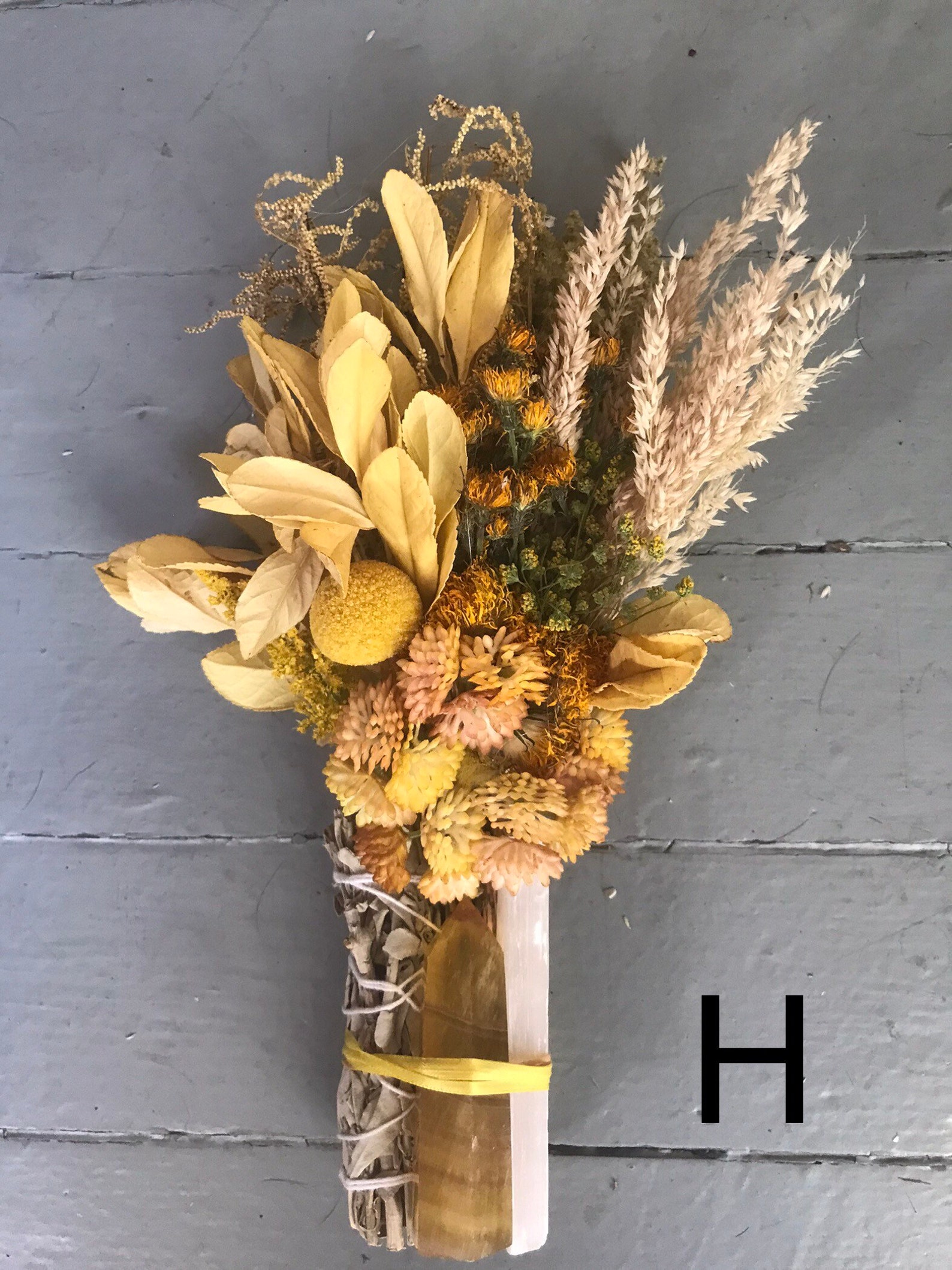 Dried Flower Bundle/bouquet With 2 LARGE Crystals Sage Palo - Etsy