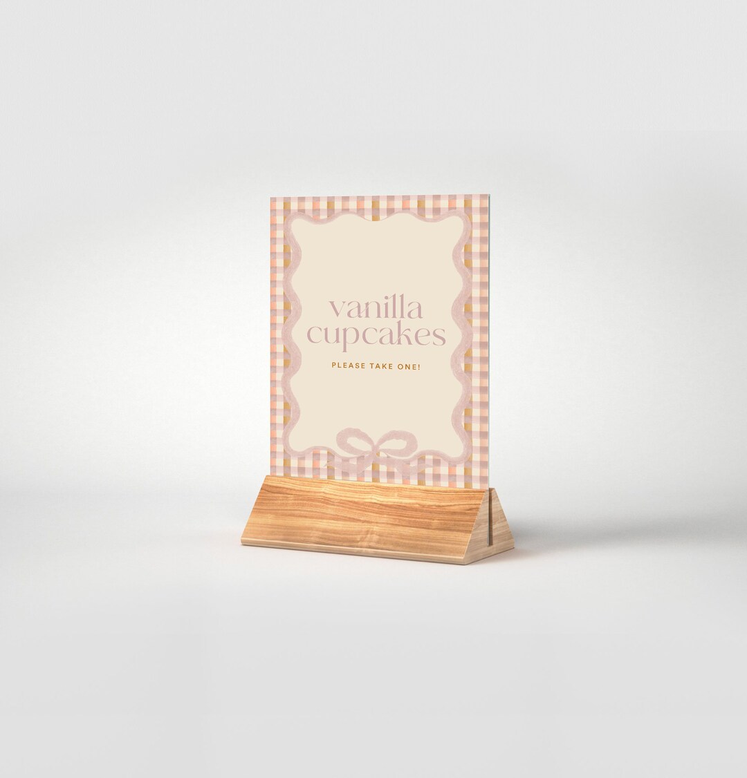 Squiggle Border Birthday Table Sign: Plaid, Scallop Edge (printable ...