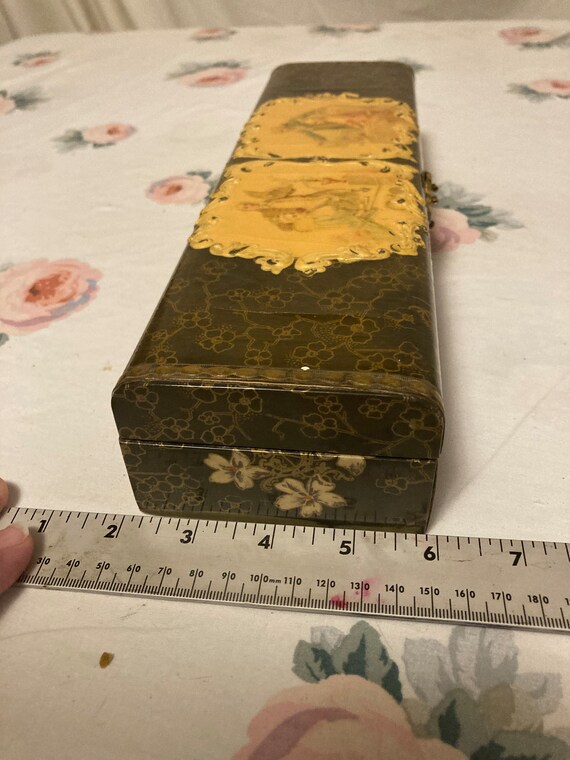 Victorian era celluloid necktie box with picture of a… - Gem