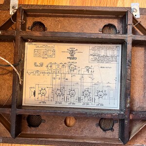 SUPER RARE Vintage Gilfillan AM Tube Radio, Model 66B. From 1946 ...