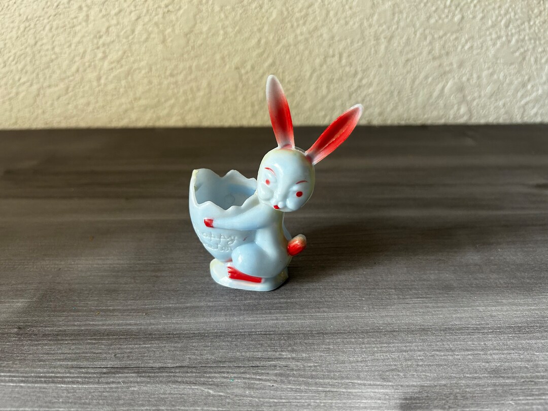 Vintage Easter, 1950s Rosbro Easter Hard Plastic Candy Container - Etsy