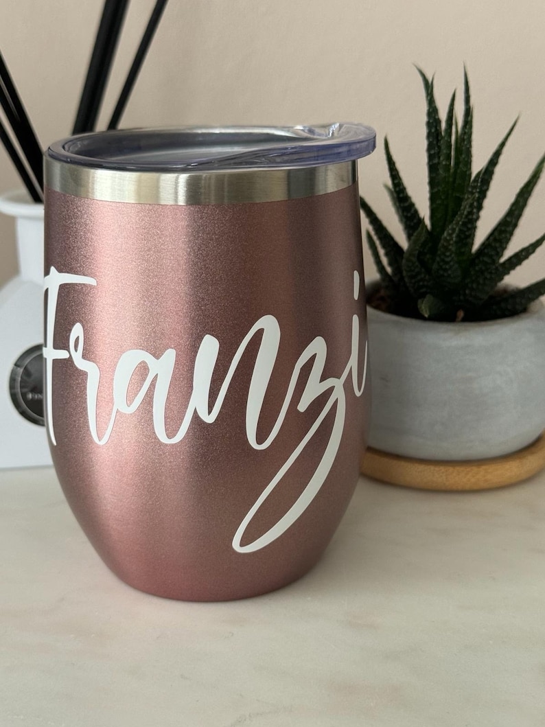 Different Colored Personalized, Sustainable Togo Thermo Cups for on the ...