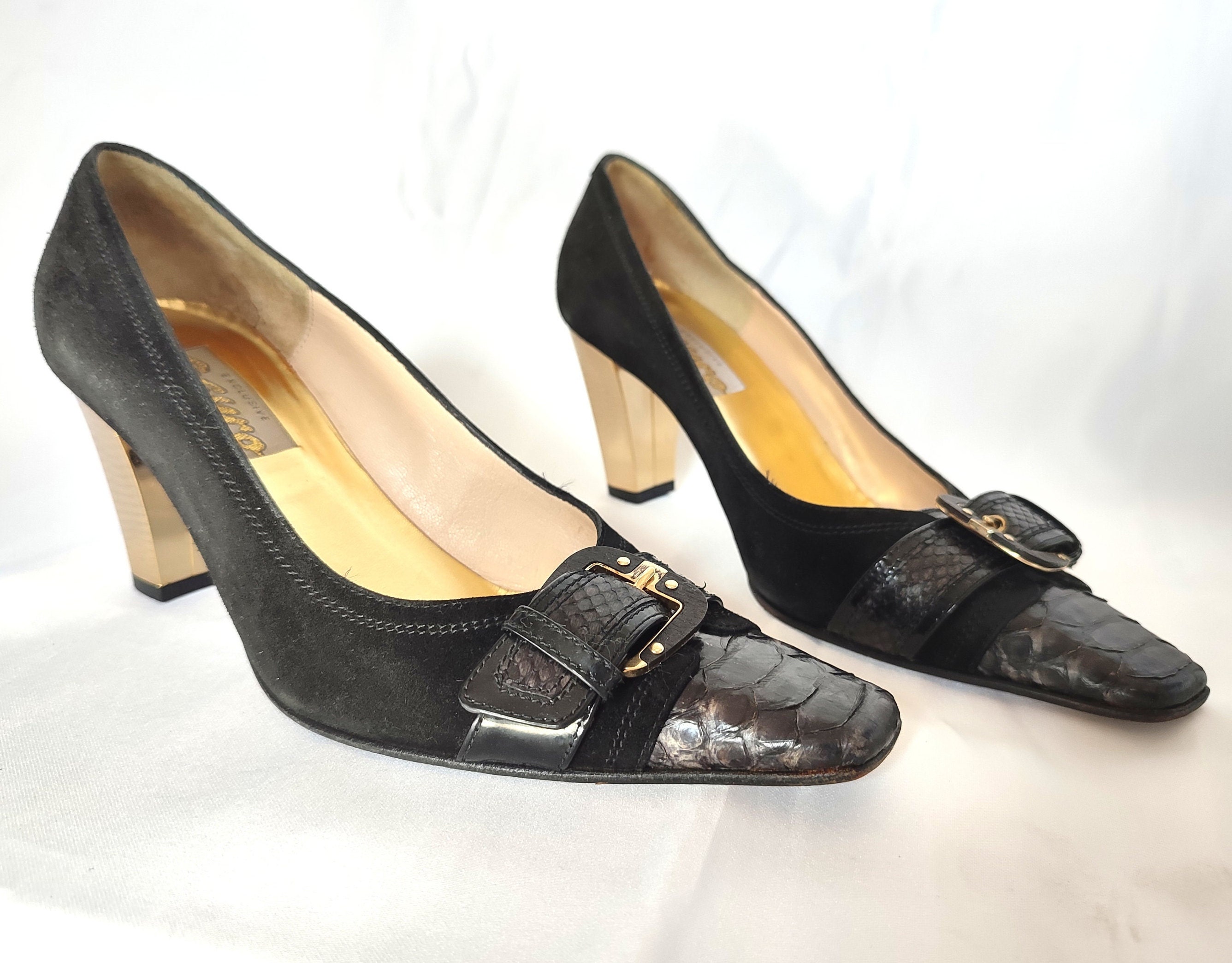 Vintage Italian Exclusive Pumps With Genuine Snakeskin Detail Buckled ...