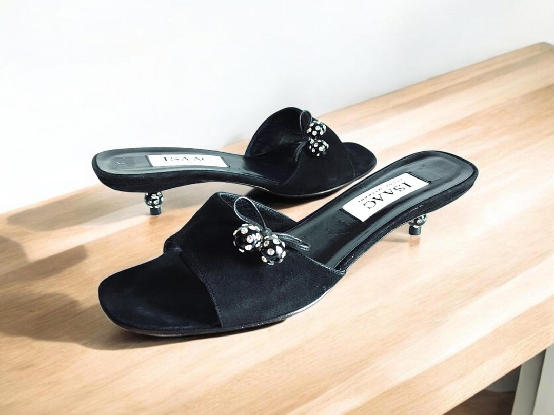 ISAAC MIZRAHI Black Leather Kitten Heel Mules With Stoned Bead Detail ...