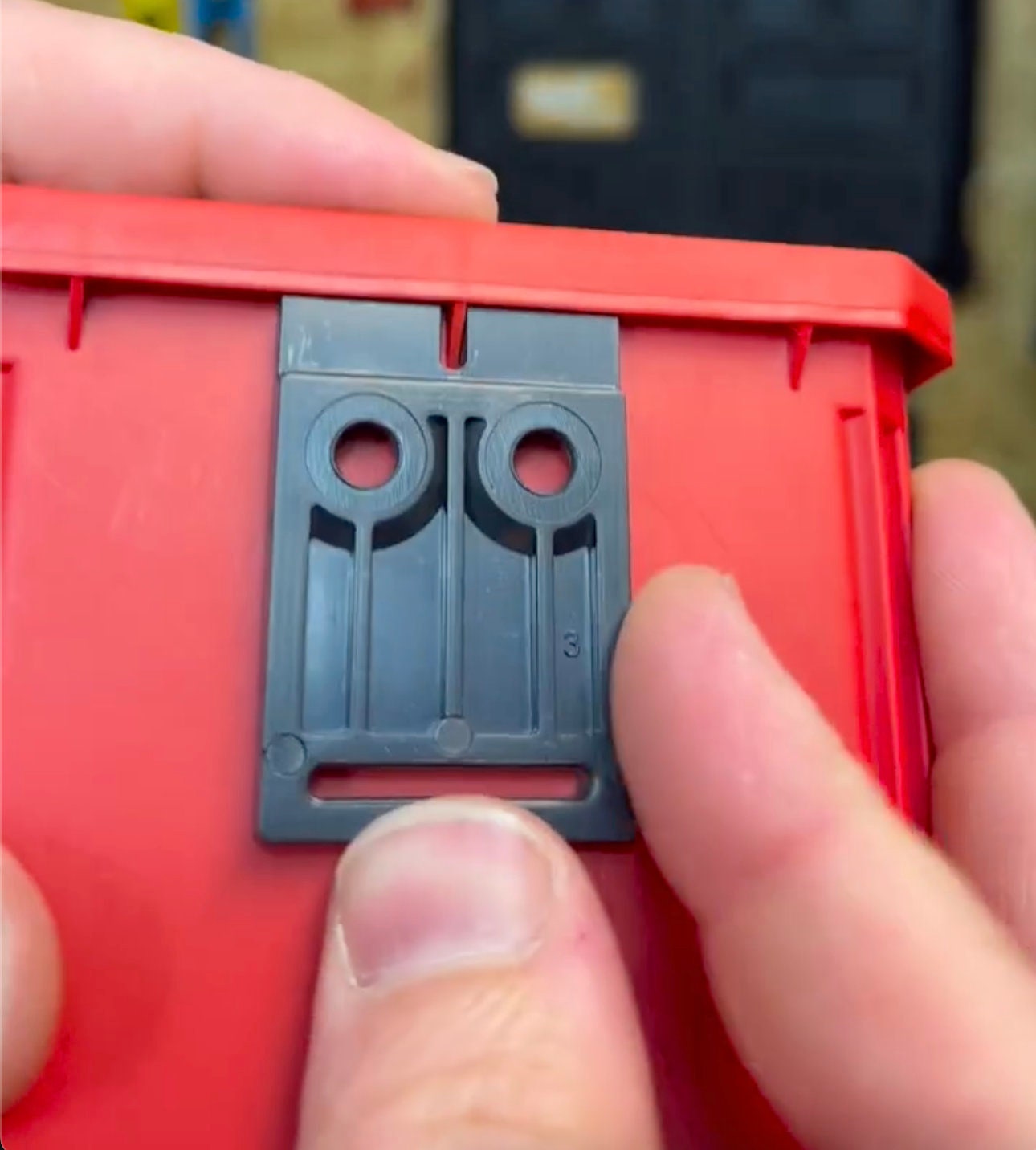 Milwaukee Packout Organizer Bin Mounts Mount on Walls, Workbenches and ...