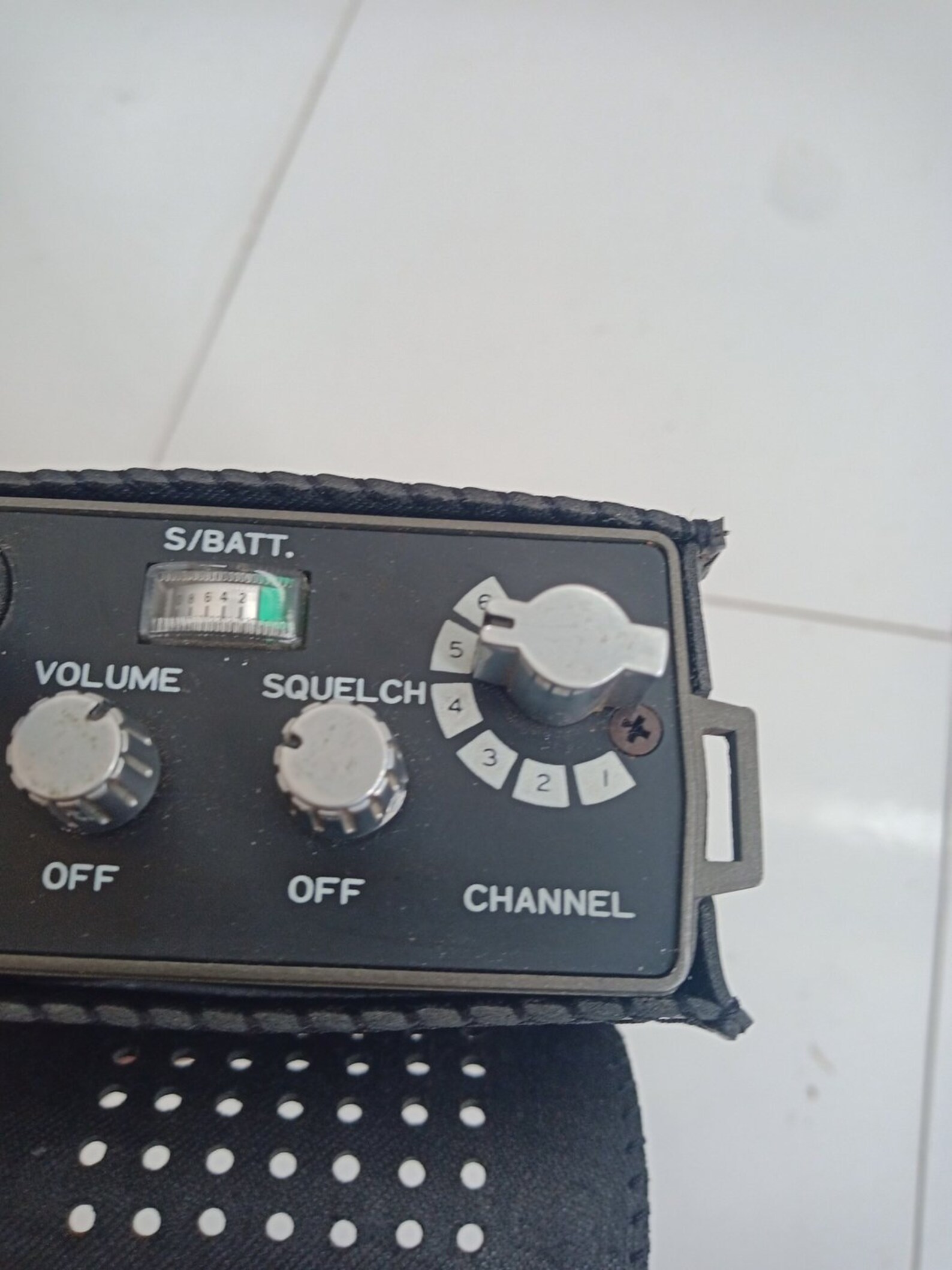 Walkie Talkie Inno-hit 6 Channel De Luxe Model Rt926 Reliable and ...