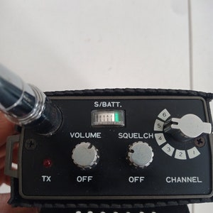 Walkie Talkie Inno-hit 6 Channel De Luxe Model Rt926 - Reliable and ...