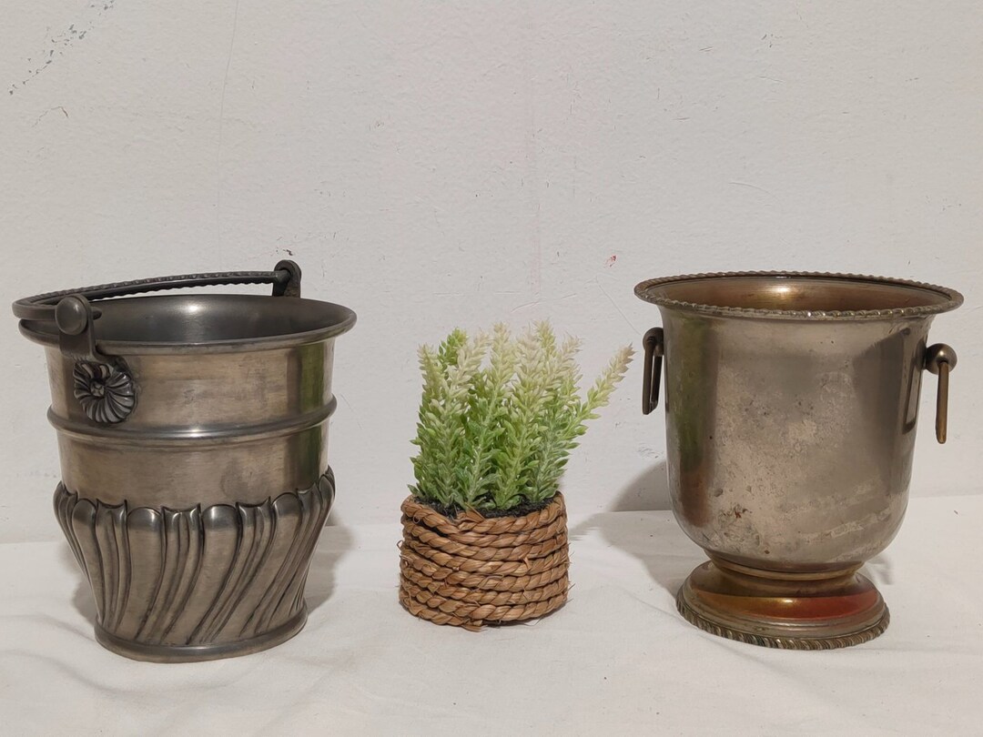 Two Vintage Ice Buckets: A Touch of Retro Charm for Your Home - Etsy