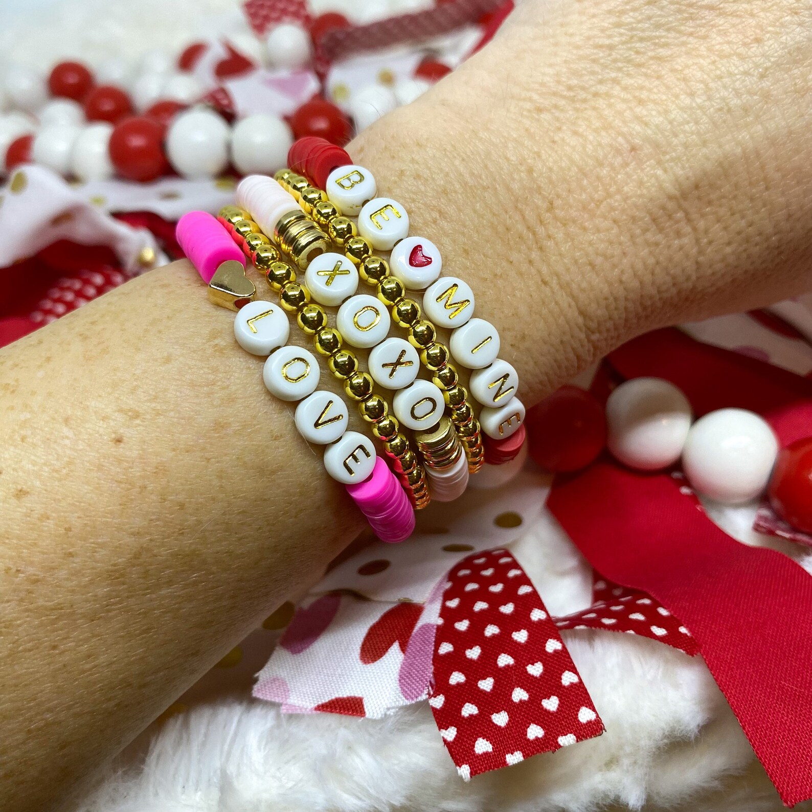 Valentines Day Heishi Bracelet, Letter Bracelet for Women, Pink Love ...