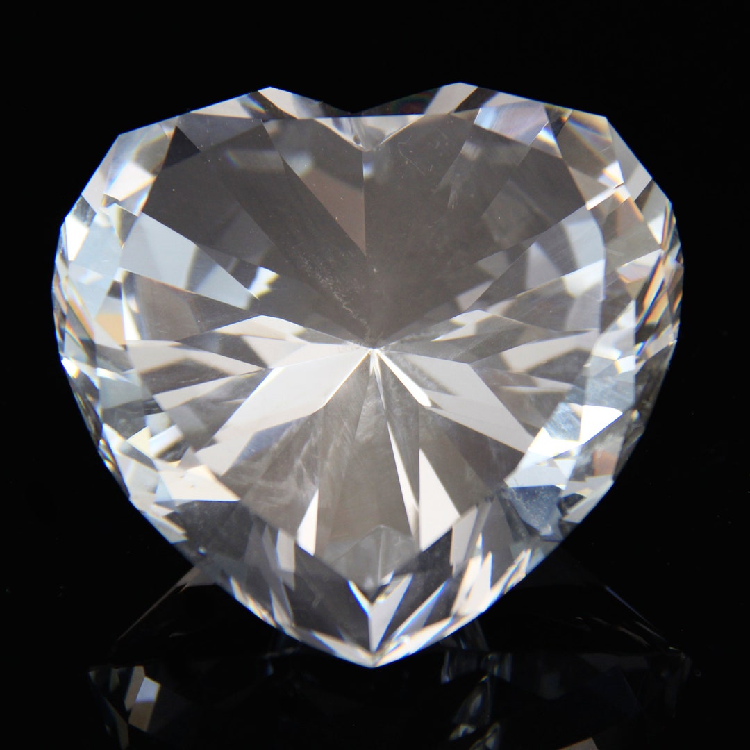 Personalized Crystal Heart Paperweight, Engraved Message, 8cm - Etsy