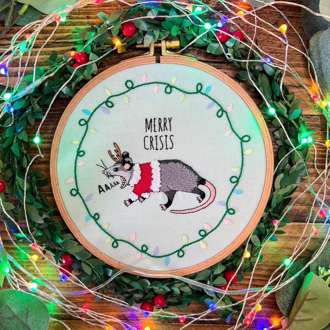 Merry Crisis Possum Hand Embroidery PDF Tutorial and Pattern - Etsy
