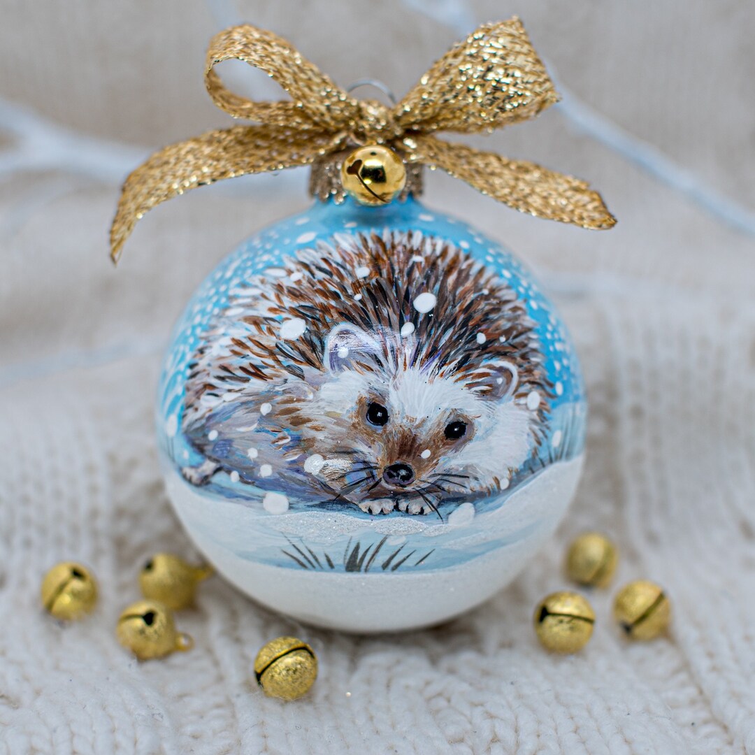 Hand-painted Hedgehog Winter Snow Scene Glass Premium Christmas ...