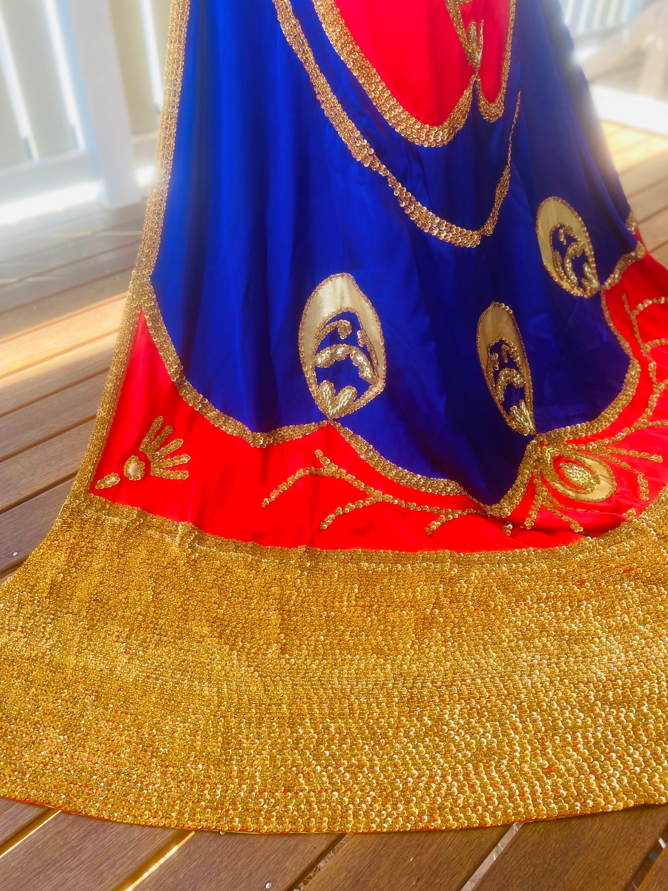 Ringmaster Fully Sequinned Jacket, Circus Cape, Ringmaster Costume ...