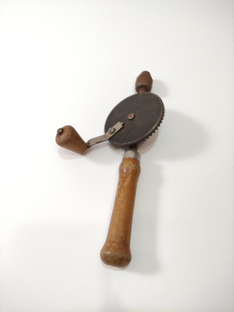 Antique Hand Drill From the 1900s, IN EXCELLENT CONDITION Old Strong ...