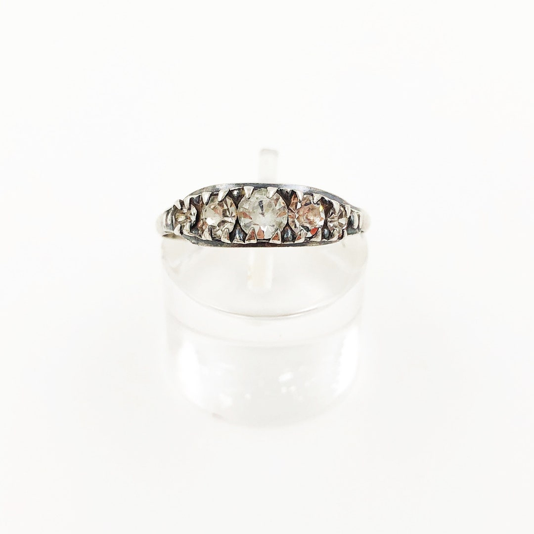 Vintage Ring Made of 835 Silver With Rock Crystals Gr 57 EU - Etsy