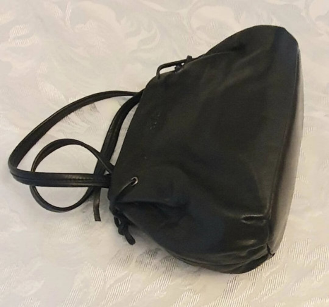 TULA Black Leather Purse Bag - Etsy