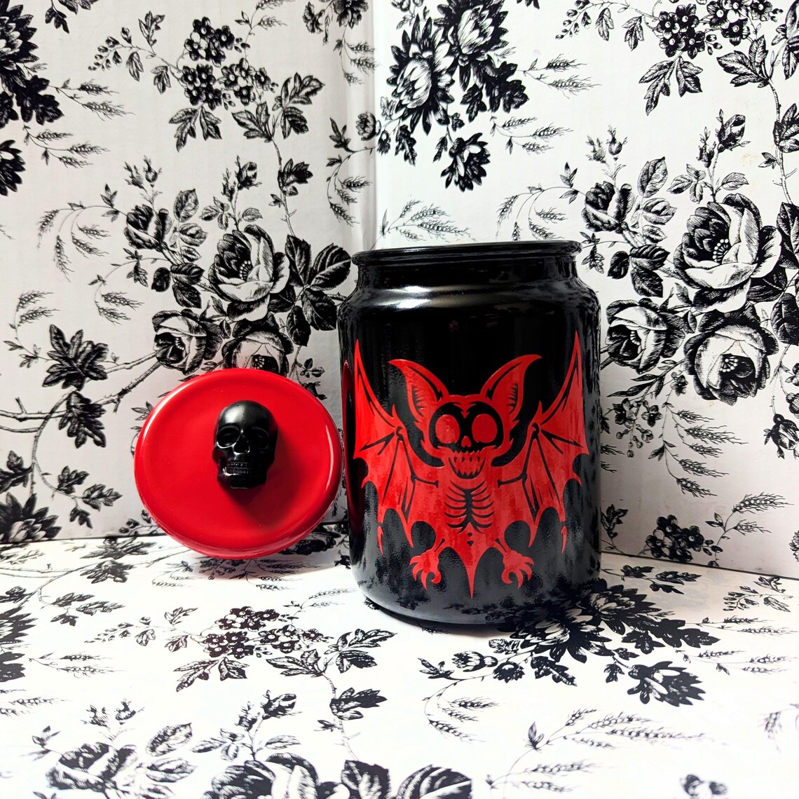 6.25" VAMPIRE BAT Container | Black Glass Gothic Cookie Jar/kitchen ...