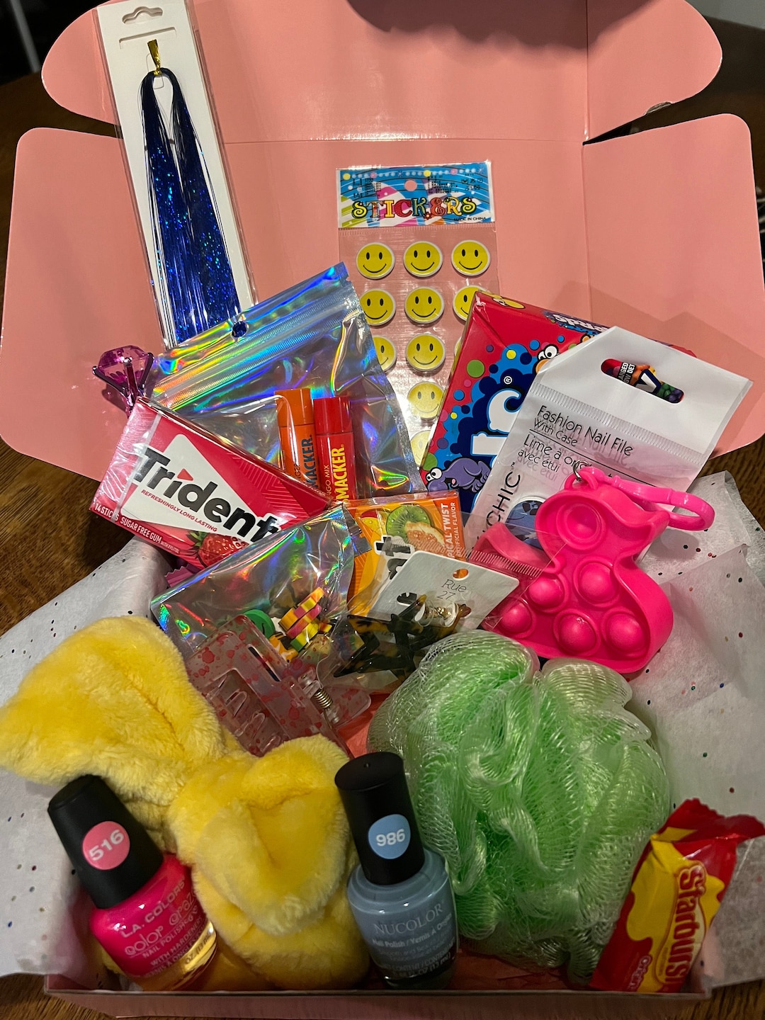 Send a Smile. Box Full of Love for Girls! - Etsy