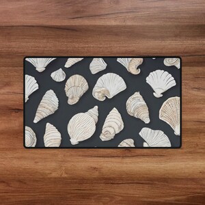 Pretty Seashell Desk Mat, Beachy Coastal Desk Pad for Ocean Lover, Sea ...