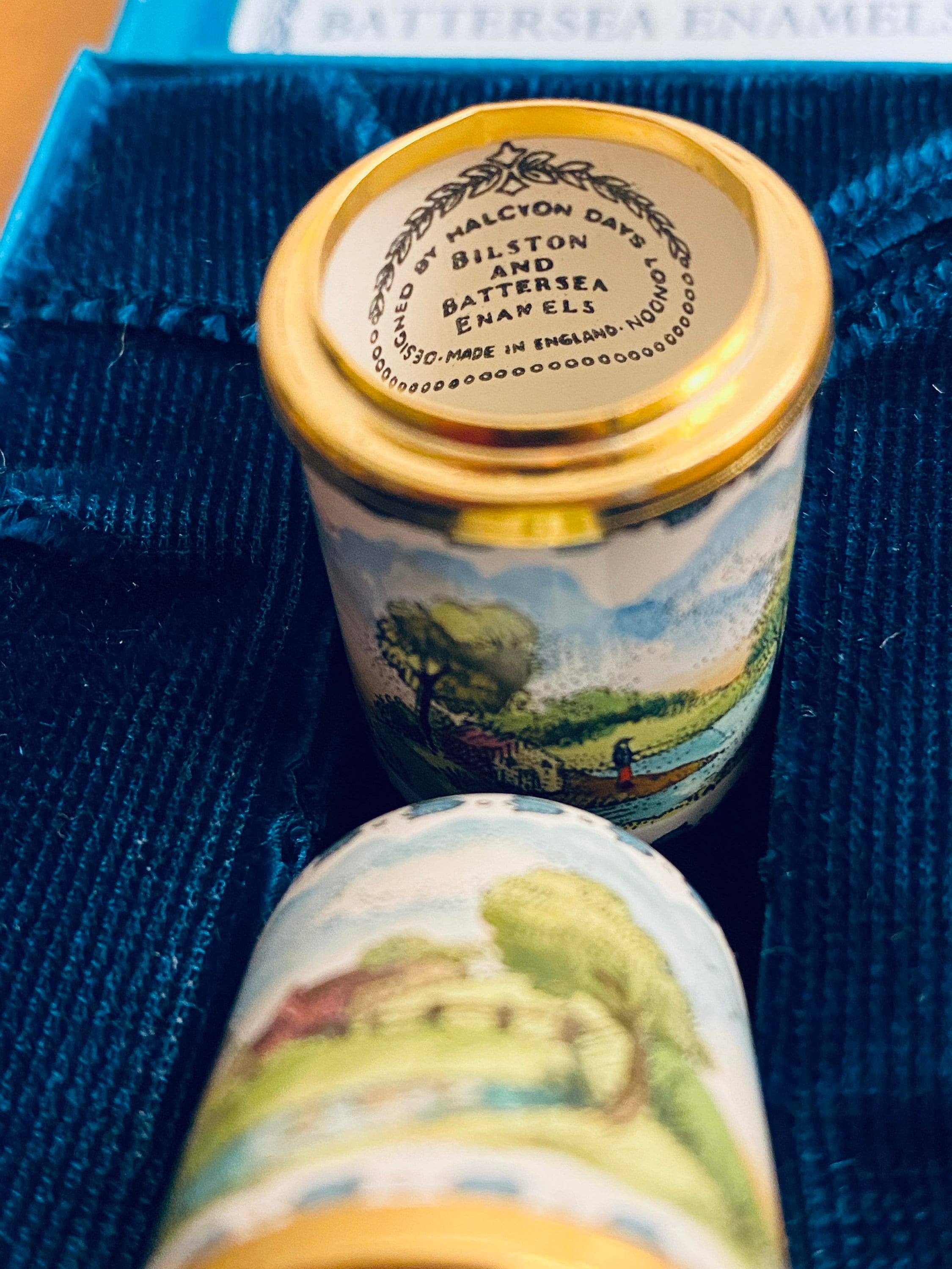 Vintage Bilston & Battersea Enamels Halcyon Days Porcelain Needle Case ...