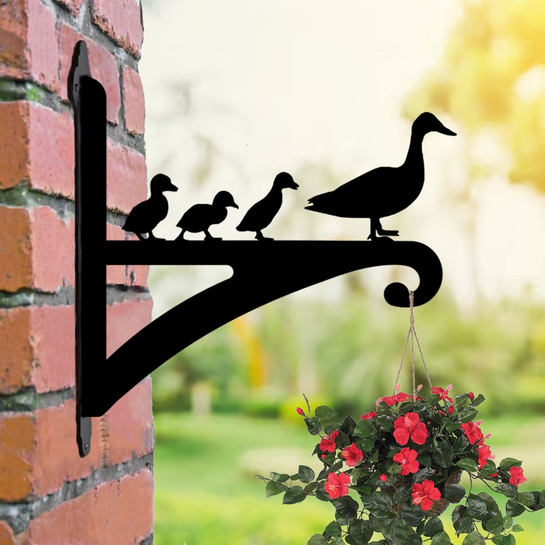 Duck Family Hanging Basket Bracket, Garden Decor, Steel Bracket - Etsy